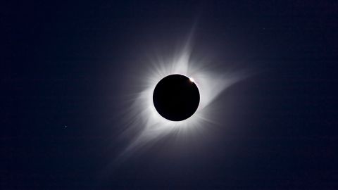 10 weird things that happen during a solar eclipse | Live Science