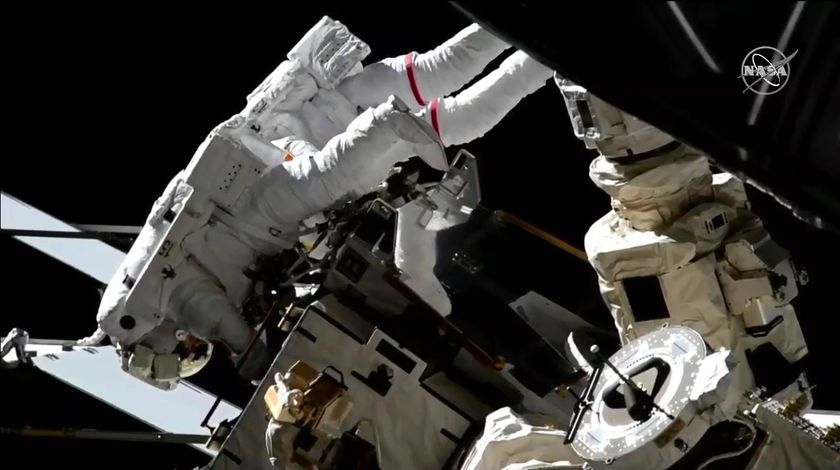 The Spacewalks of Expedition 59 in Photos | Space