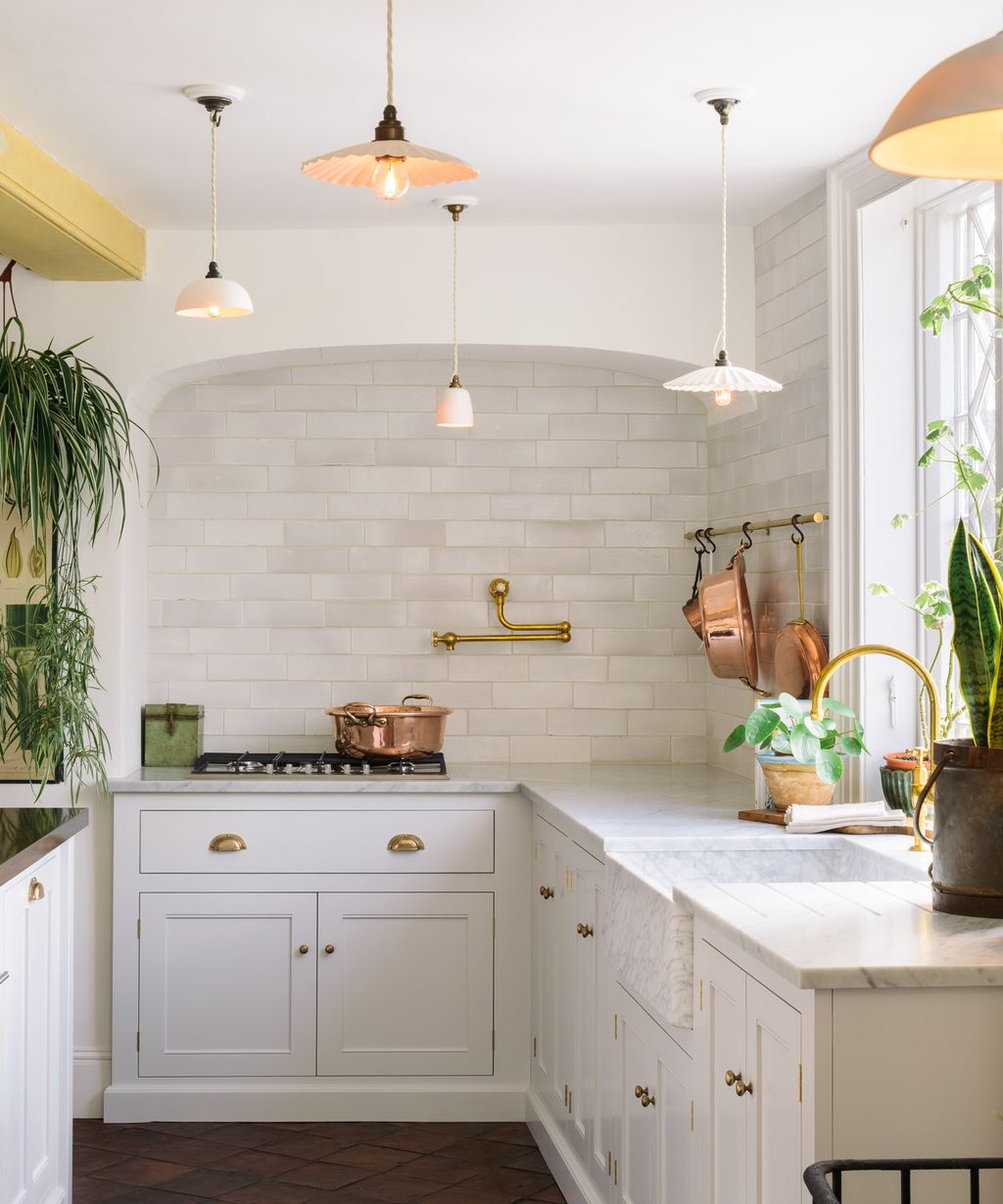 Pot fillers are trending – kitchen design experts approve | Homes and ...