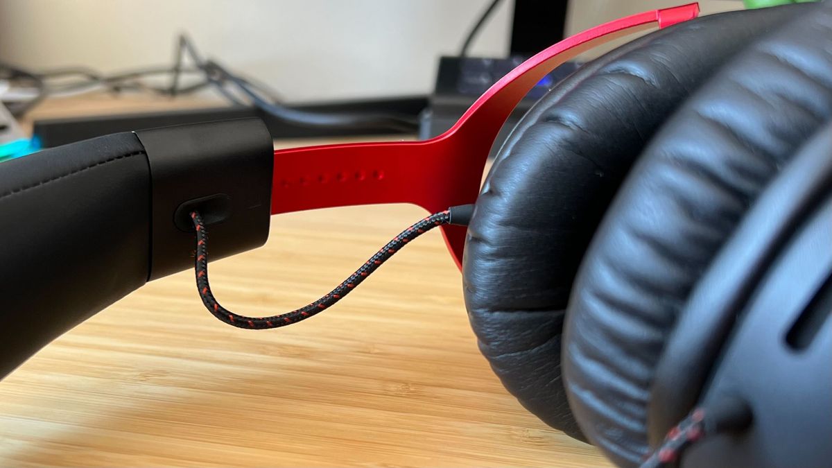 HyperX Cloud 3 Wireless review: “comfort and battery at the expense of ...