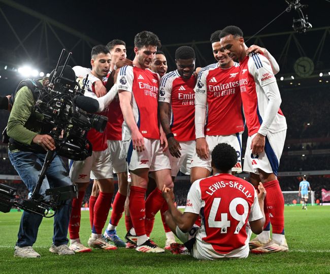 How do player/media mixed zones work? | FourFourTwo