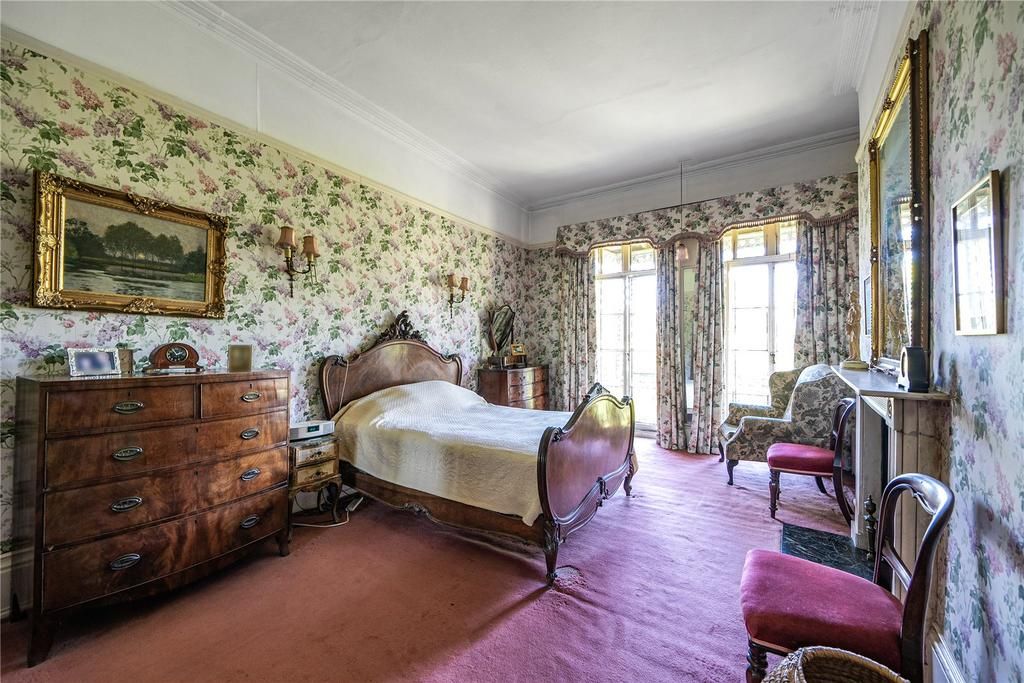 A Highgate hidden gem with seven bedrooms, a plethora of period ...