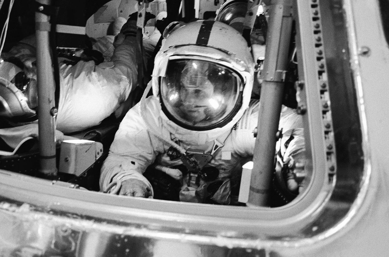 Astronaut Ken Mattingly, who launched to the moon on Apollo 16, dies at ...