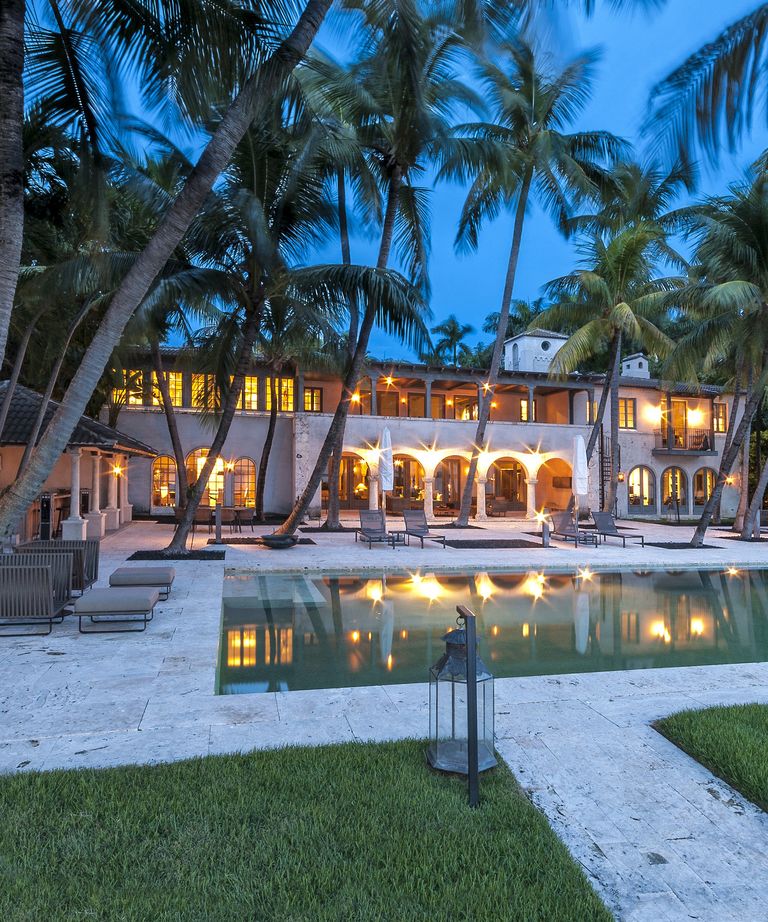 Phil Collins house: Explore the rockers stunning Miami beach mansion ...