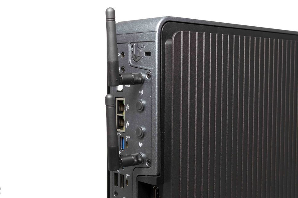 CompuLab Airtop Fanless PC First Look -Tom's Hardware | Tom's Hardware