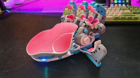 The Naya Create is the most cursed keyboard I've tried so far, but ...