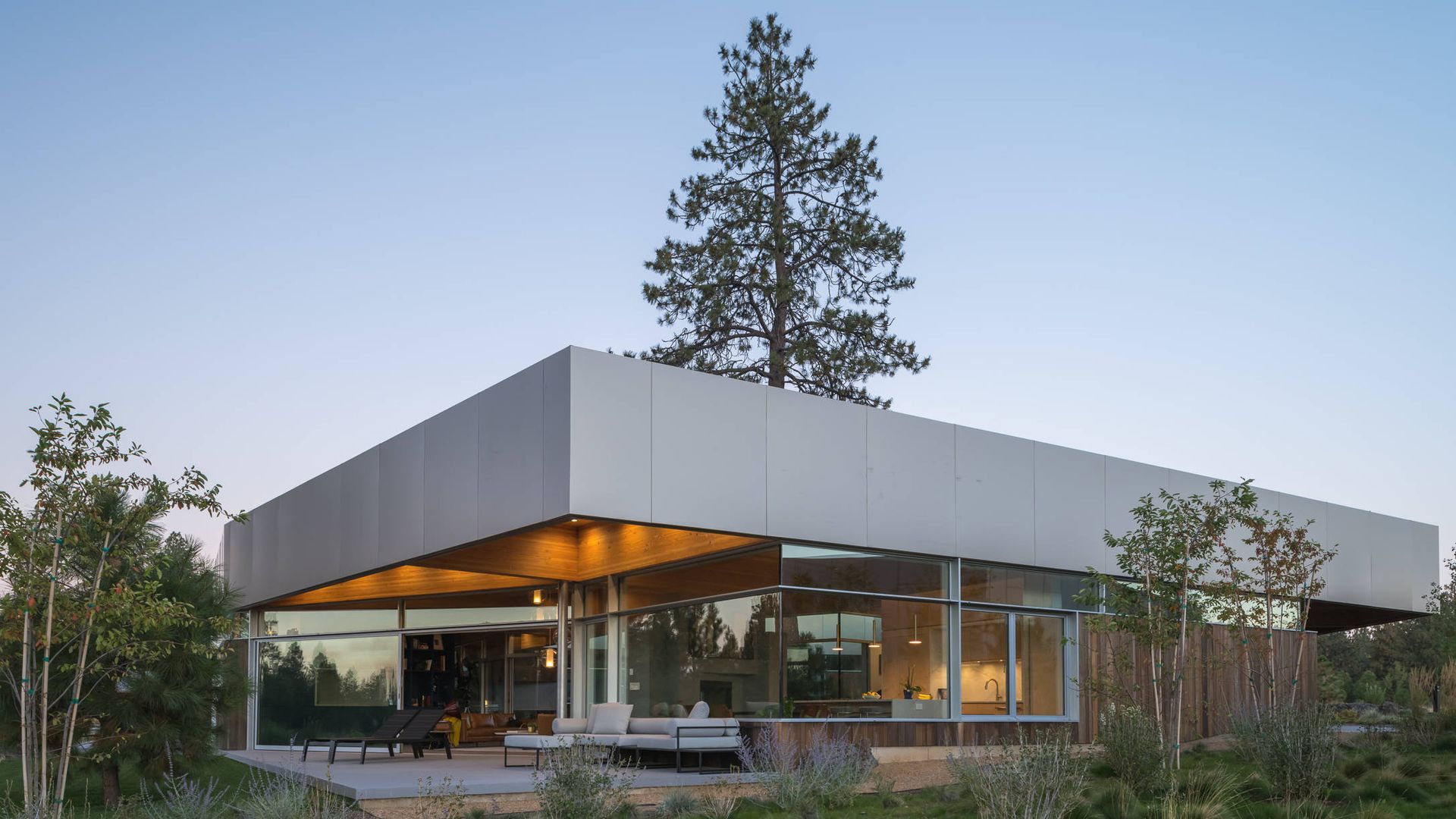 Tour this Oregon House by FRPO | Wallpaper*