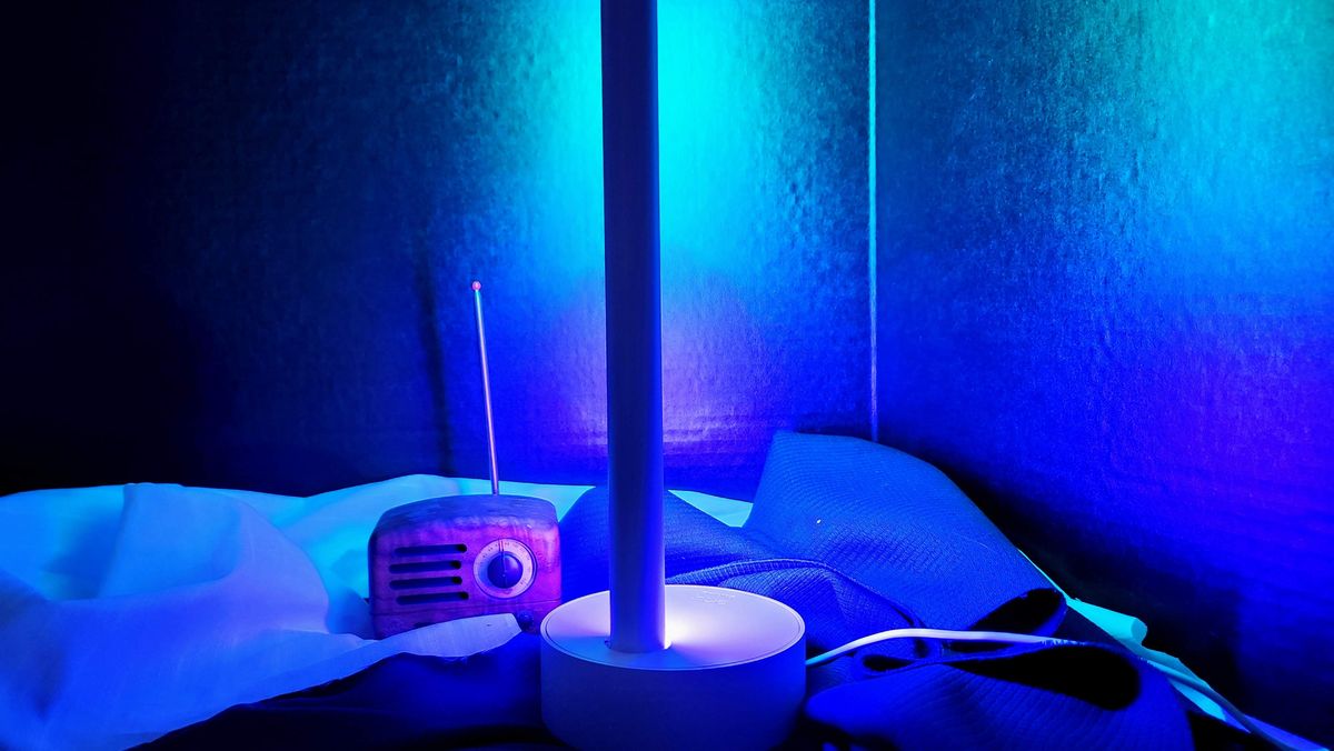 Nanoleaf vs. Hue: Smart lighting titans with very different strategies ...