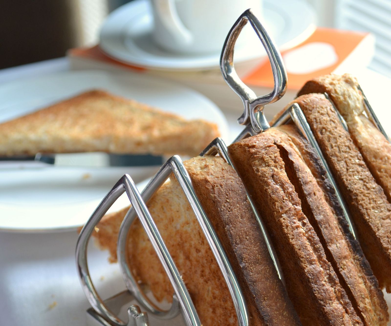 Toaster vs Toaster Oven: experts explain which is best | Homes and Gardens