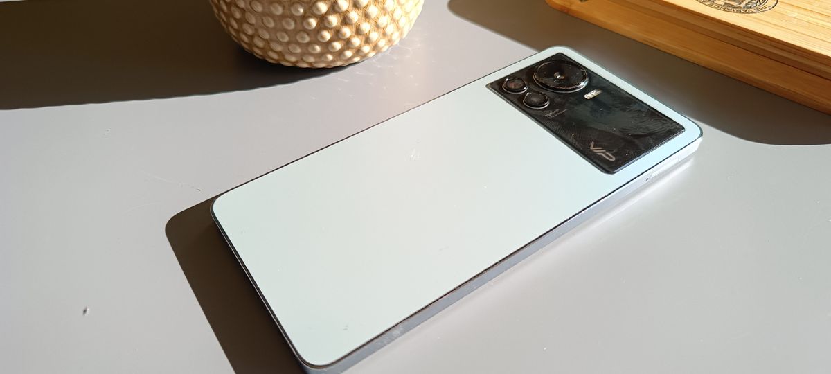 Infinix Note 12 VIP review: the camera is the focal point for this ...