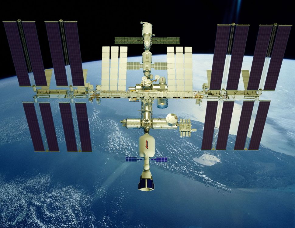 6 Private Deep Space Habitat Concepts That May Pave the Way to Mars | Space