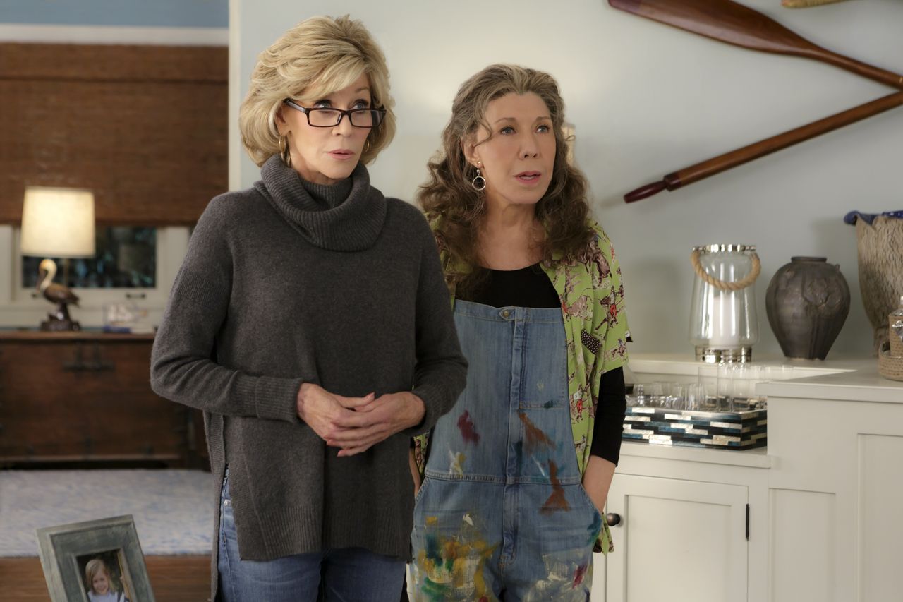 The 25 Best Comfort TV Shows of All Time | Marie Claire