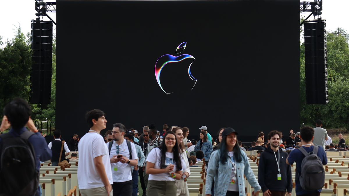 WWDC and iOS 18 are Siri’s last chance to stay relevant, and I don’t ...