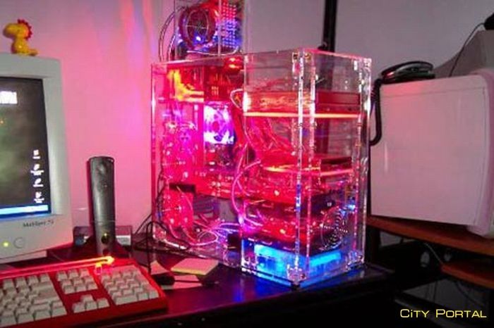 In Pictures: 40 Unusual Computer Case Mods | Tom's Hardware
