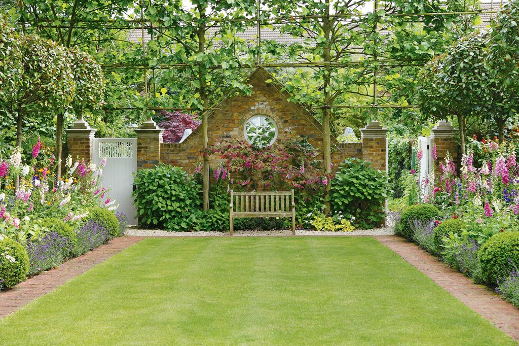 Long garden ideas: 11 ways to give a narrow plot a new lease of life ...