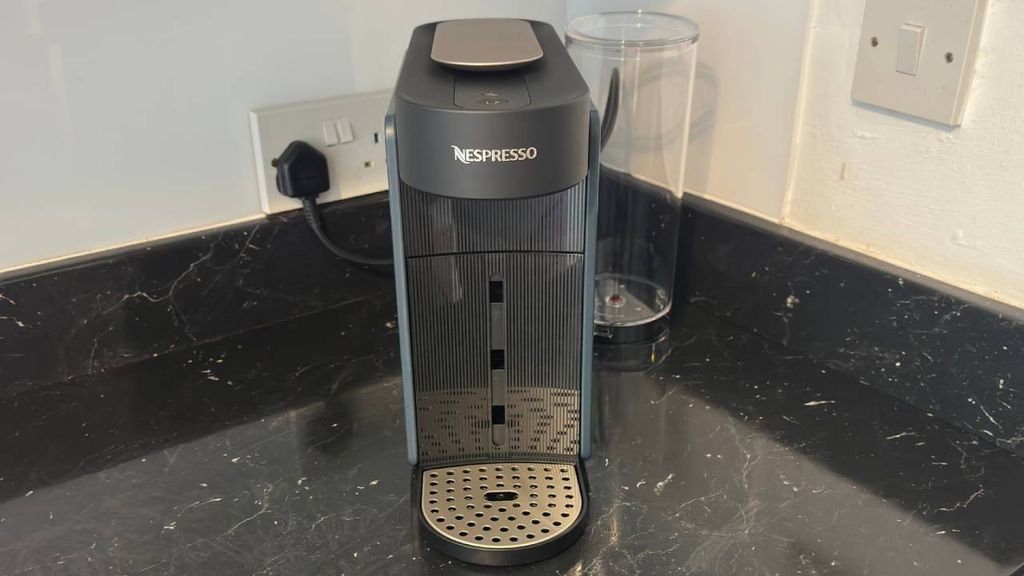 Nespresso Vertuo Up review: a sleek pod machine that makes iced coffee ...