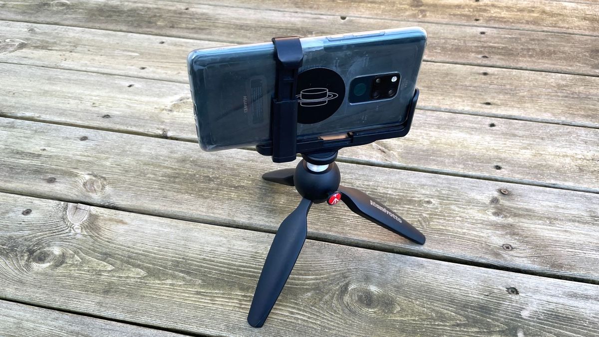 Manfrotto PIXI mini tripod review | Digital Camera World