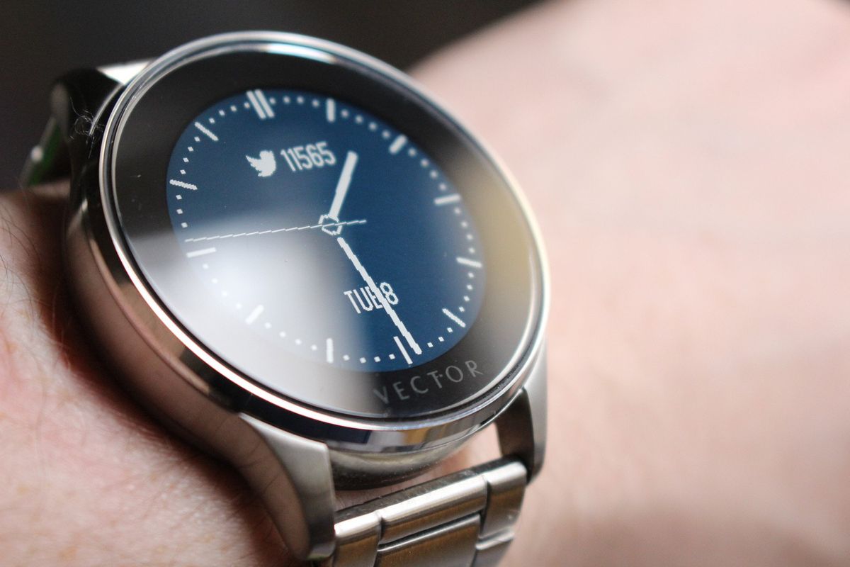 Vector Smartwatch review: a classy smart wristwatch for the Windows 10 ...