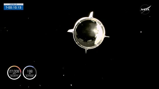 SpaceX launches relief crew for NASA's beleaguered Starliner astronauts on ISS (video) | Space