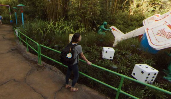 Walt Disney World's Toy Story Land Filled Google Street View With Pixar ...