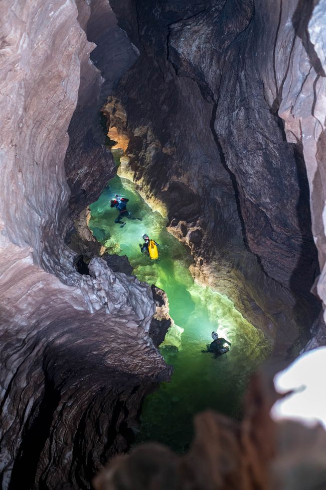 CAVES In Pictures: How Astronauts Train for Space by Cave Diving | Space