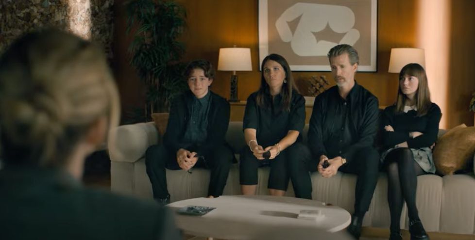 You're Turning Your Customers into ’Vampires‘! Comcast Targets T-Mobile ...