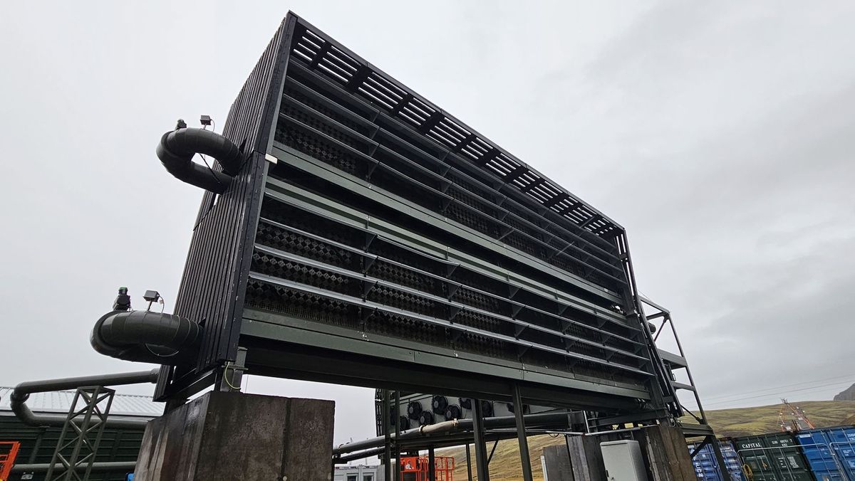 I visited Climeworks in Iceland, where Microsoft is betting big on air ...