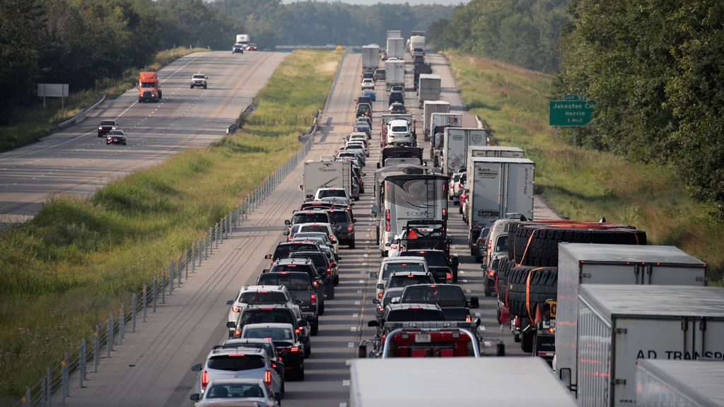 Solar eclipse jam — how to avoid getting stuck in traffic on April 8 ...