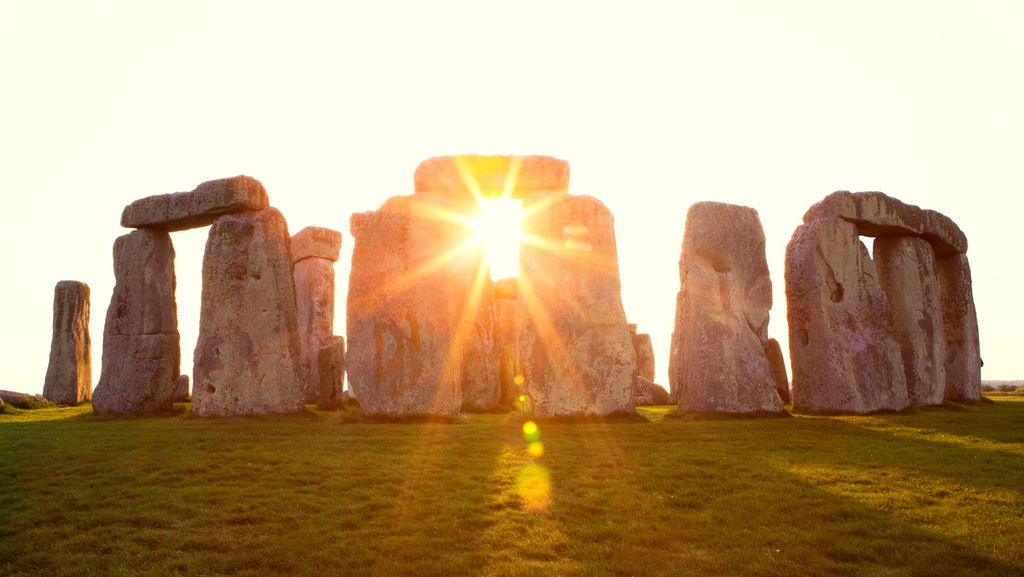 What is the summer solstice and when does it occur? | Space