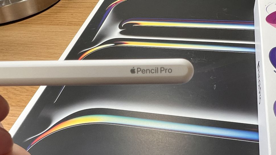 Apple Pencil Pro review: feature-filled stylus is waiting for the world ...