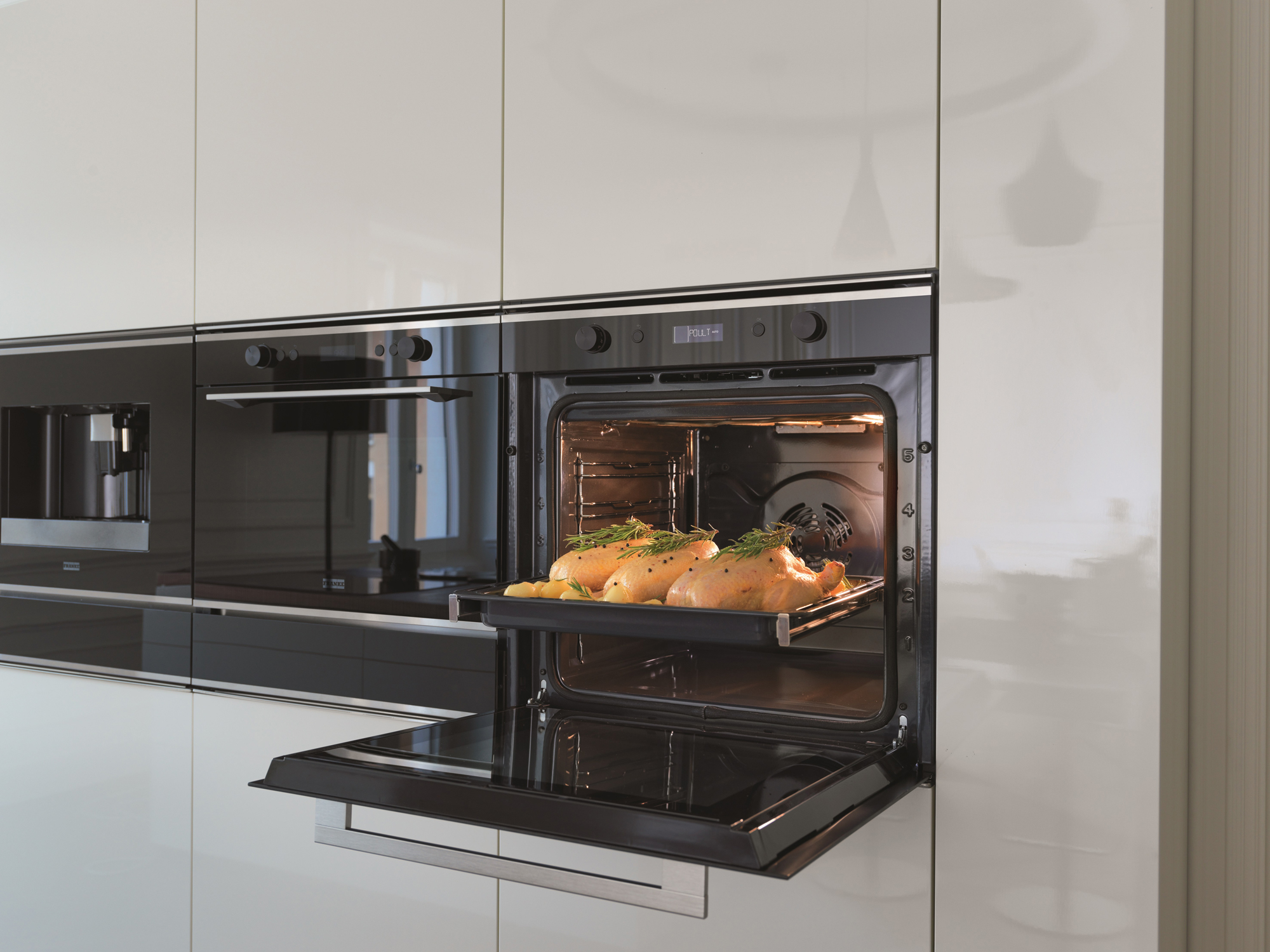 Say hello to the AI ovens that will help you cook better | Livingetc