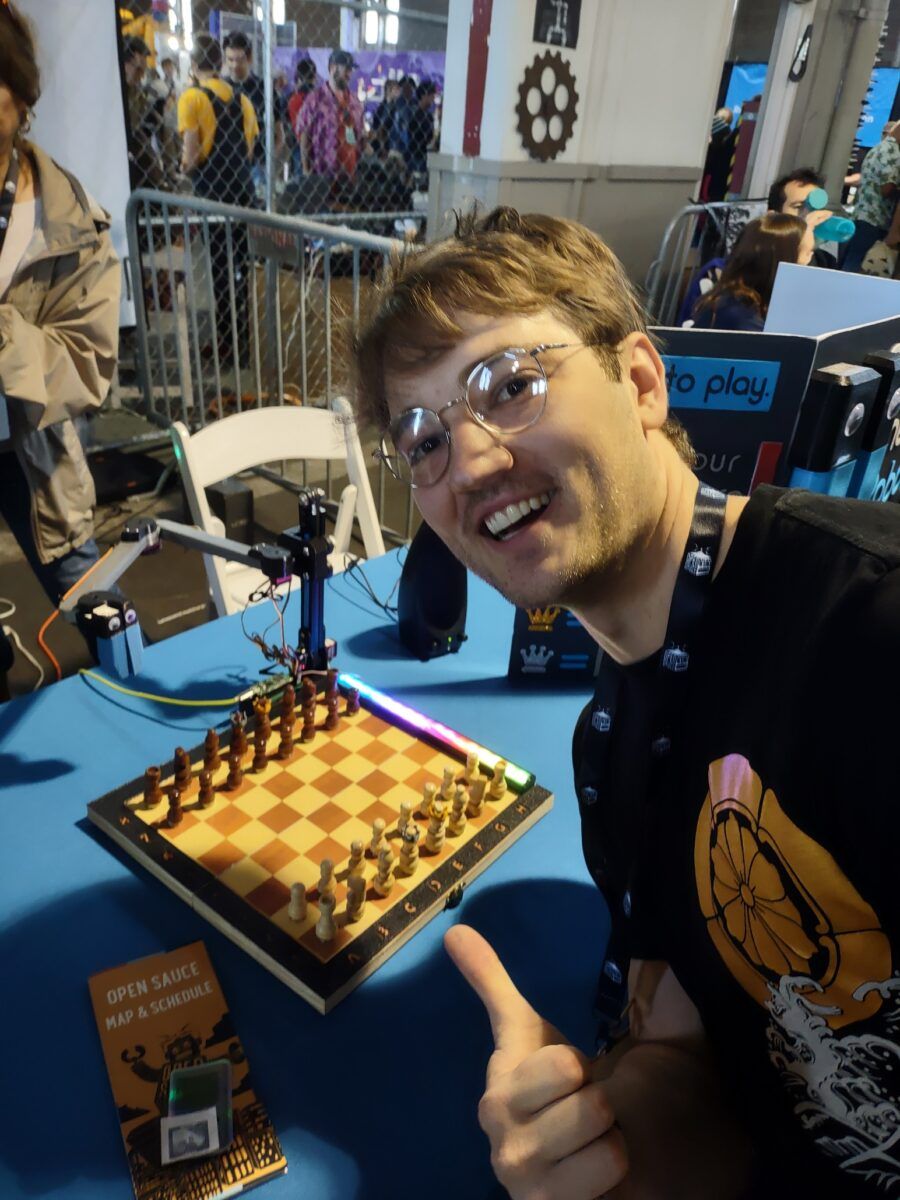 Raspberry Pi Pico Chess Robot Cheats and Insults Players via ChatGPT | Tom's Hardware