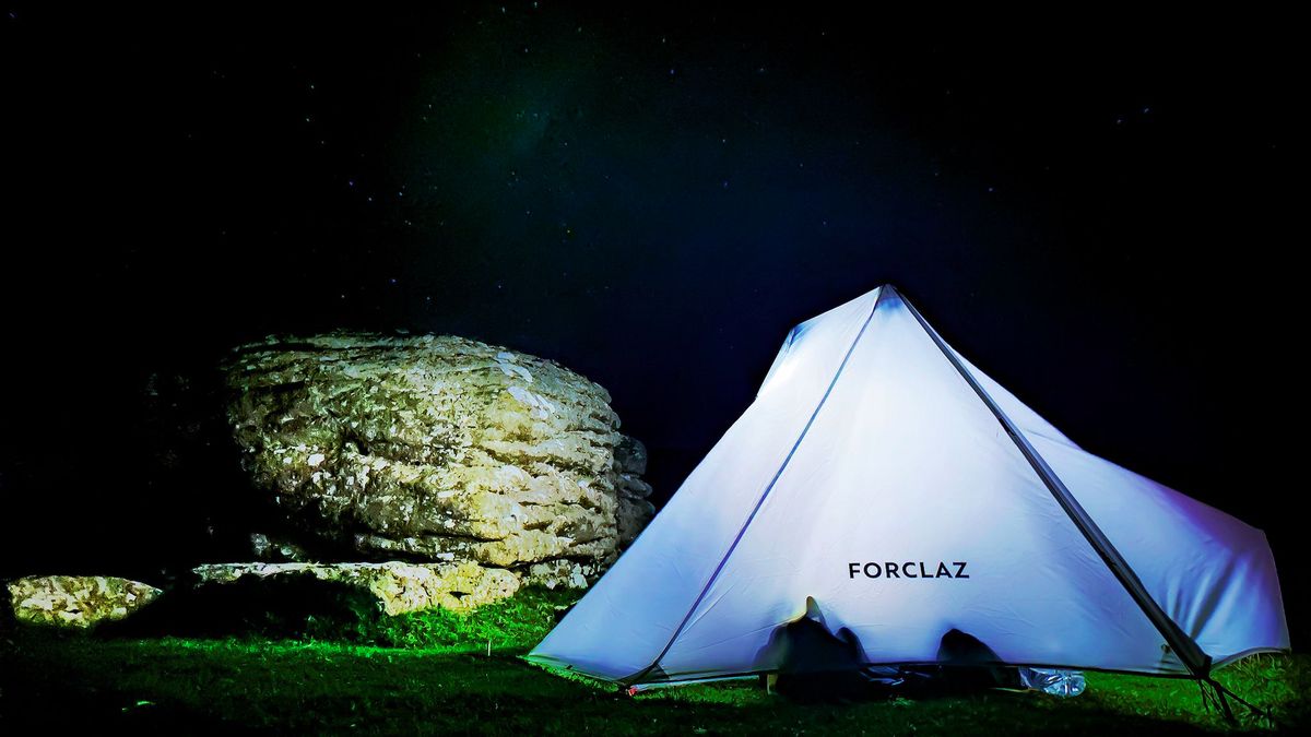 Forclaz MT900 Minimal Editions trekking pole tarp tent review | Advnture