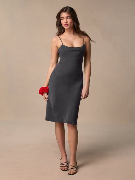 8 Dress Trends French Woman Are Wearing This Summer | Who What Wear