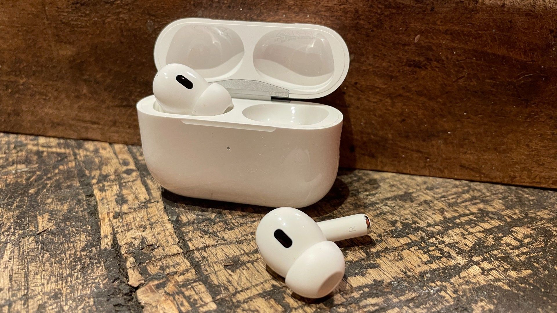 The five-star Apple AirPods Pro 2 have crashed to just $139 in this ...
