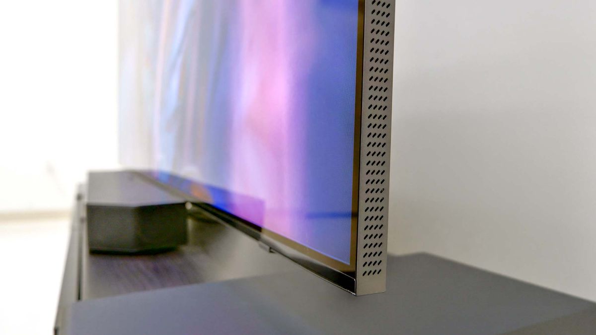 Samsung QN100B 98-inch Neo QLED TV hands on | Tom's Guide