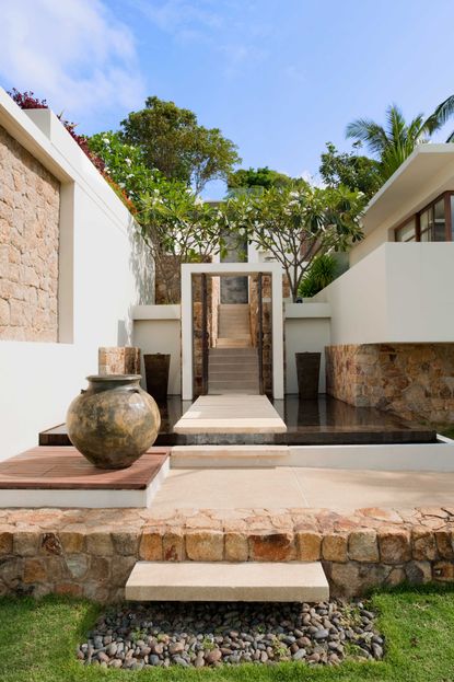 Garden divider ideas: 10 stylish ways to zone up your outdoor space ...