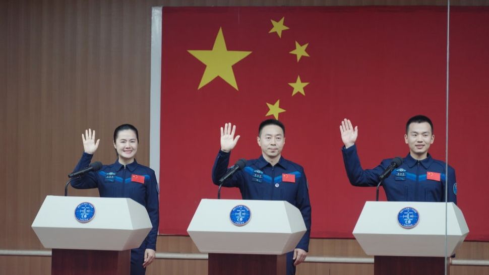 China launches 3 astronauts to Tiangong space station on Shenzhou 19 mission | Space