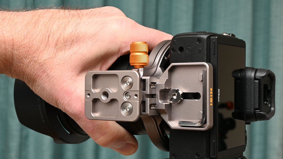 NiSi Wizard Camera Bracket review: one ring to bind them | Digital ...