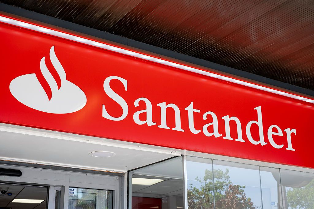 Is the new Santander cashback credit card deal any good? | MoneyWeek