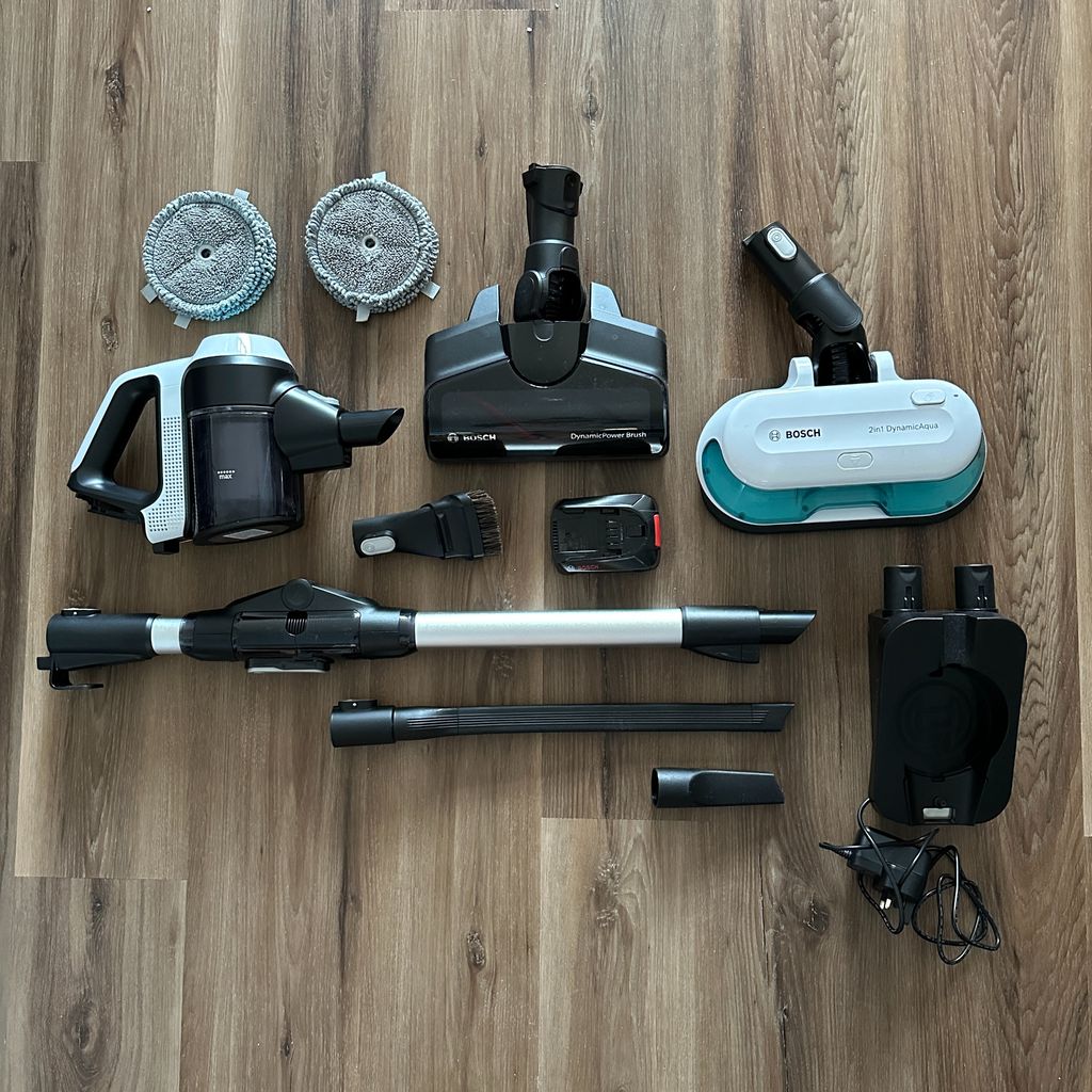 Bosch Unlimited 7 Aqua cordless vacuum and mop review | Ideal Home