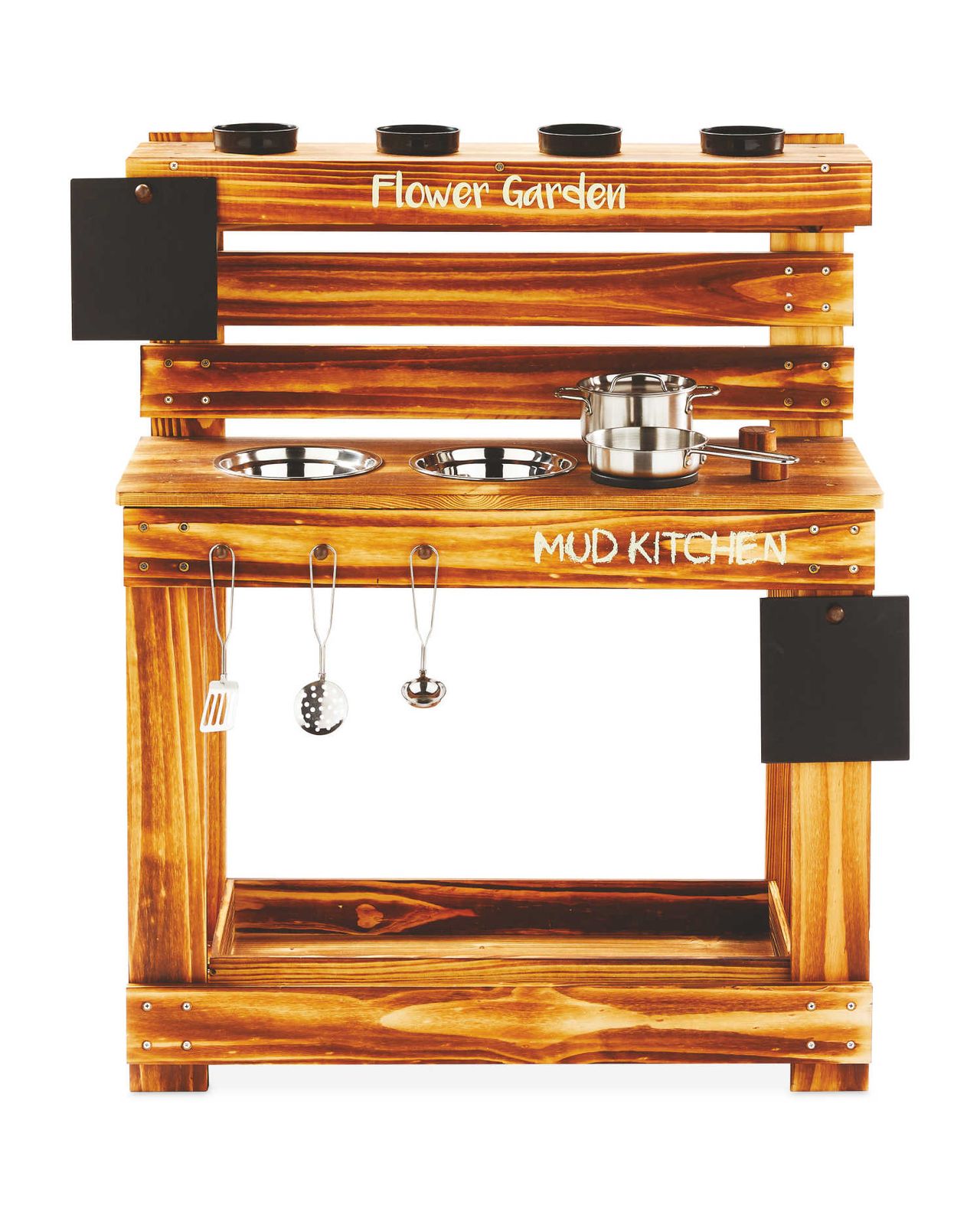 Aldi's new mud kitchen has just landed – and it's a BARGAIN | Real Homes