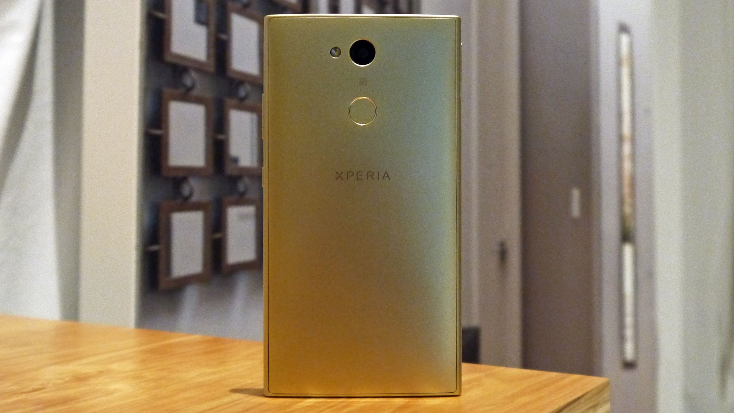 Sony Xperia L2 launched in India with 8MP wide-angle front camera ...
