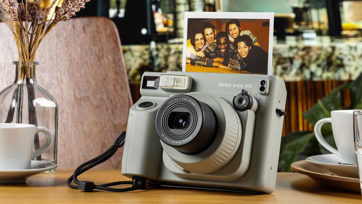 Instax Wide 400 updates Fujifilm's biggest instant camera | Digital ...