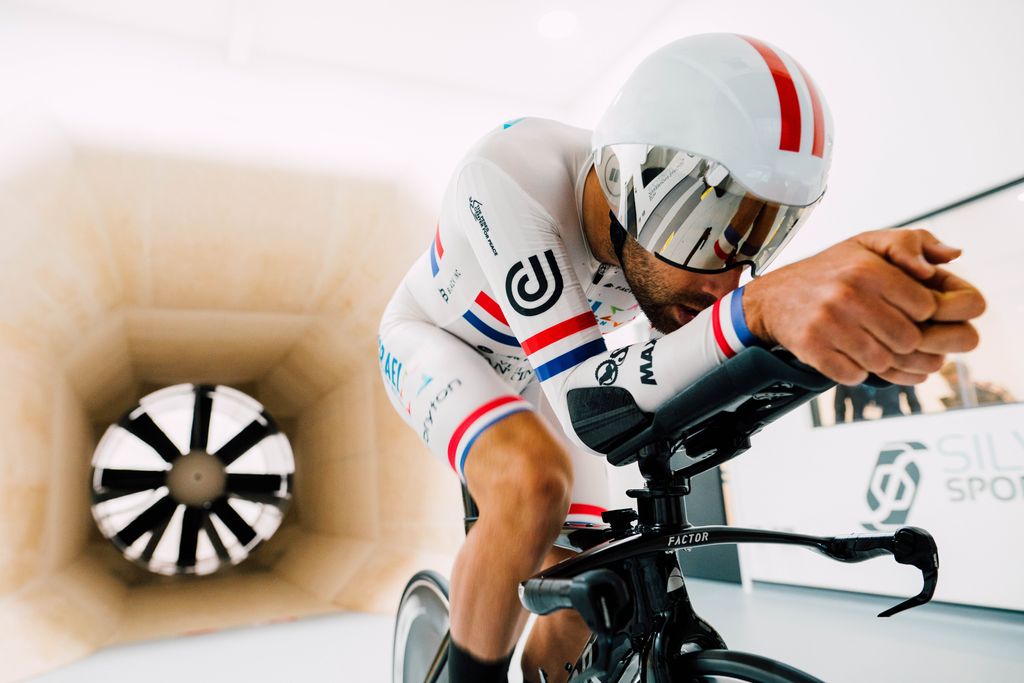 Dowsett: Yes I would consider another attempt at the World Hour Record ...