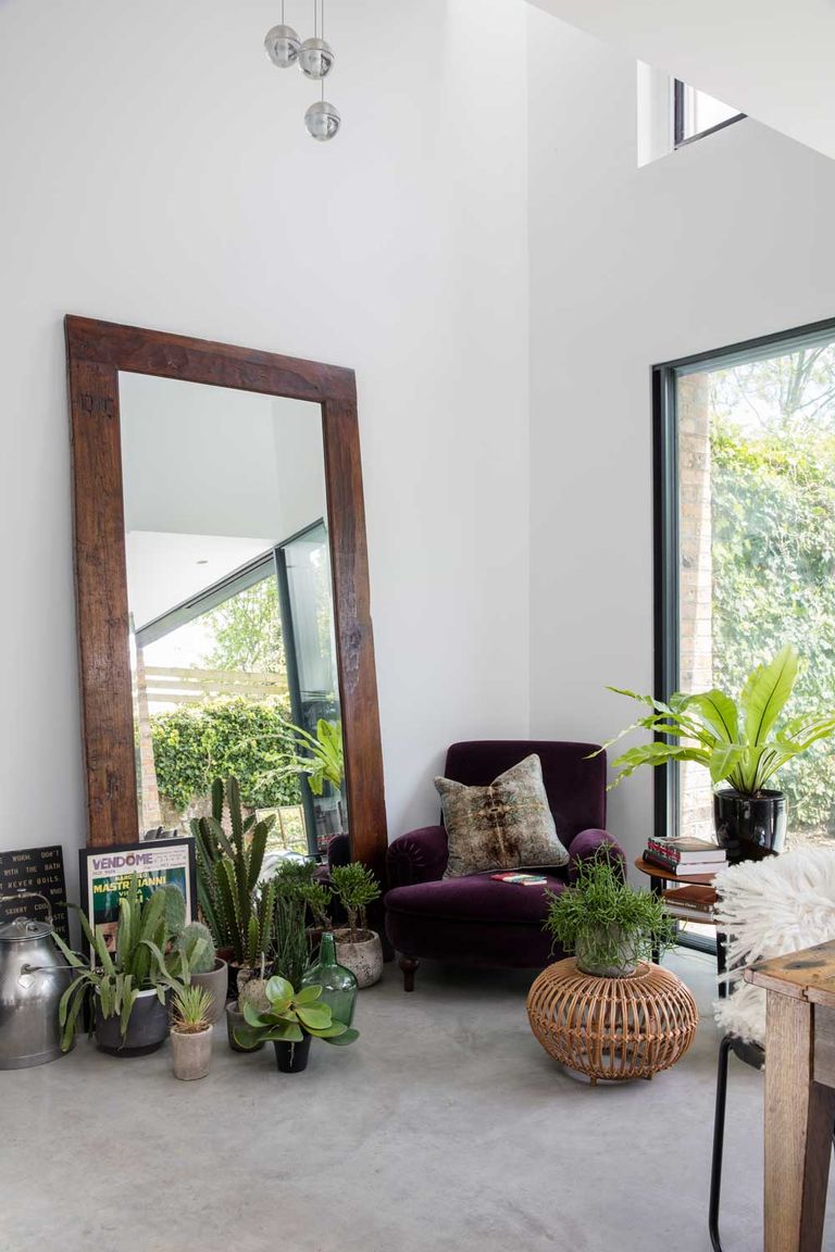 House Tours Open Door with Interior Designer, Julia Thompson | Livingetc