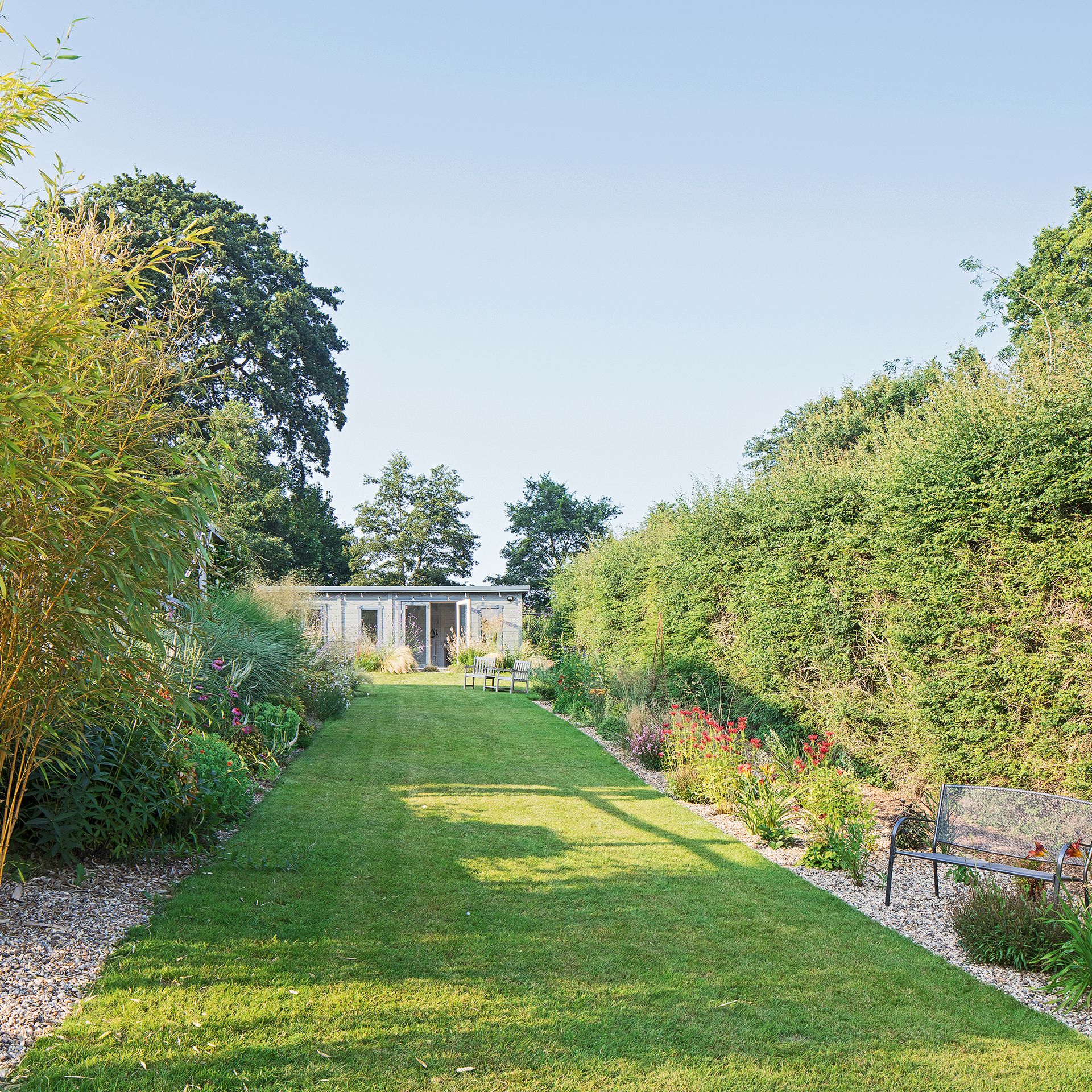 How to get rid of moss in a lawn: 5 steps to a healthy grass | Ideal Home