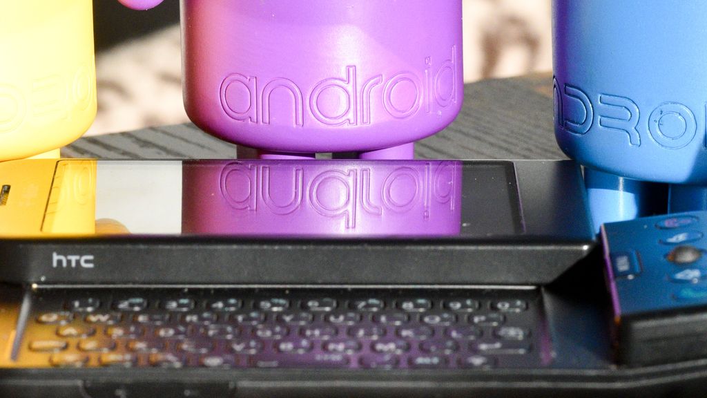 The first Android is 15 years old, and it is the opposite of everything ...