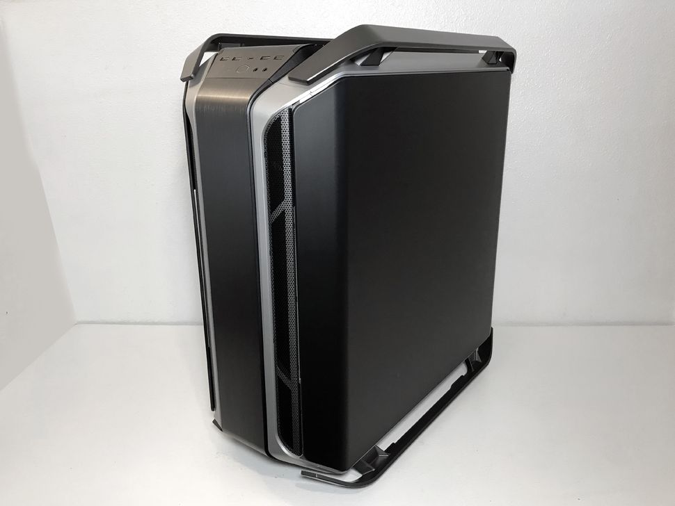 Cooler Master Cosmos C700M Review: A Colossal Success - Tom's Hardware ...