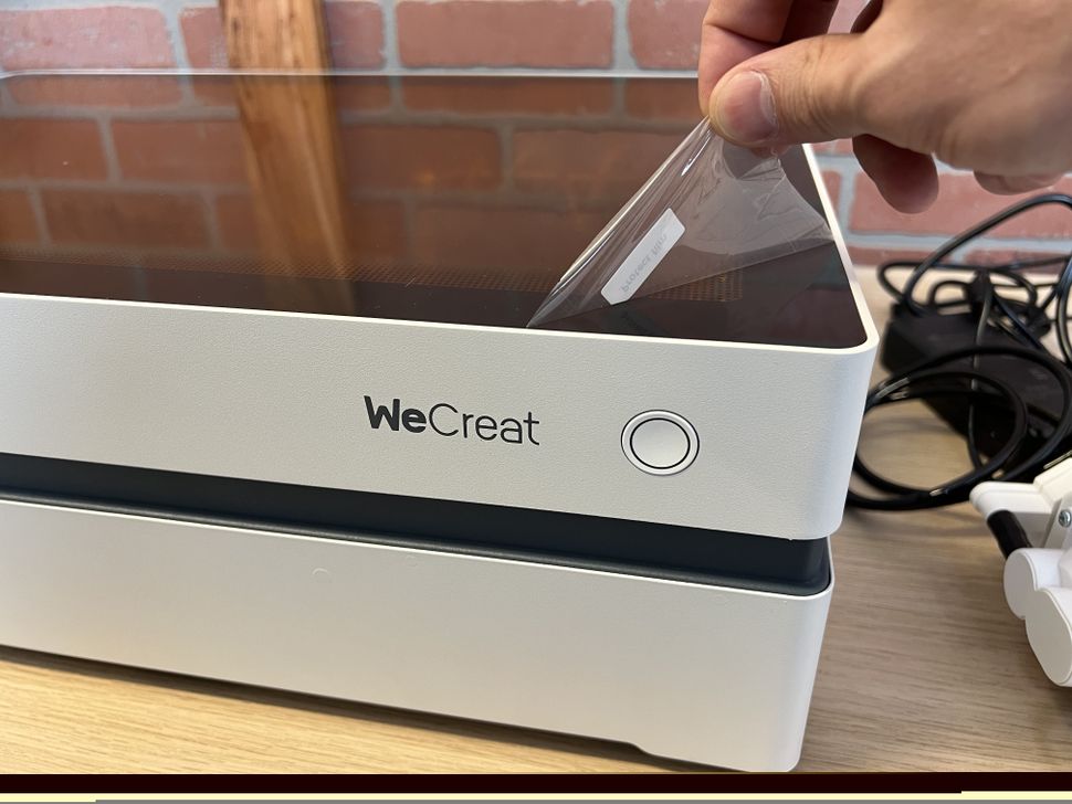 WeCreat Vista 10 Watt Review: Small but Mighty | Tom's Hardware